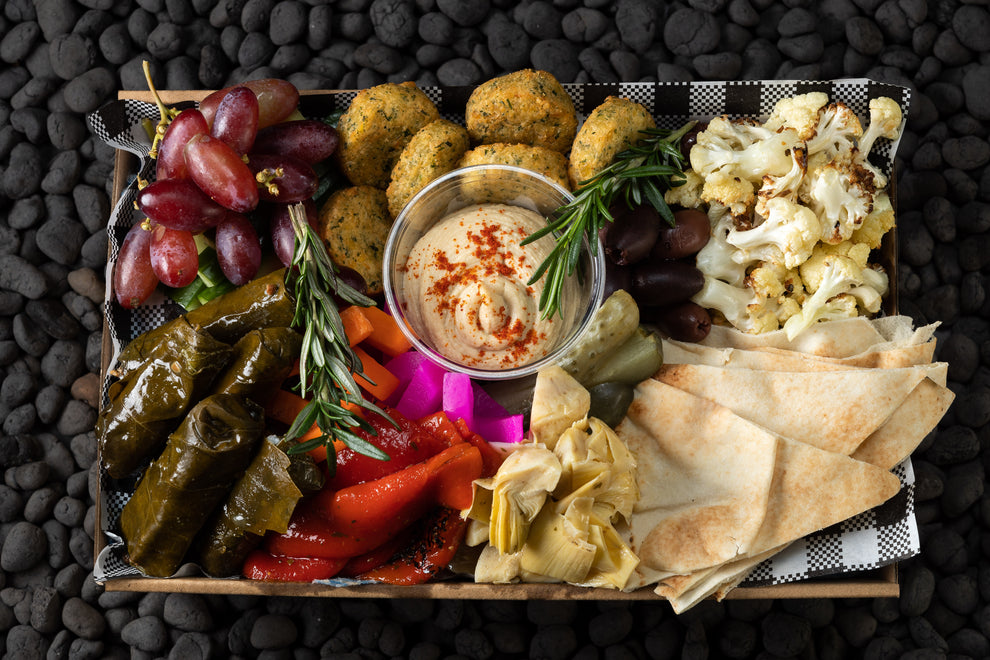Mediterranean Grazing Box | Fresh & Flavourful Platters – Dinner on the ...
